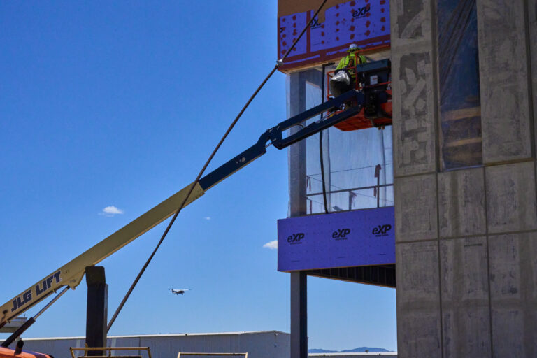 Sundt Lands Back at Embry-Riddle Aeronautical University with T3 ...